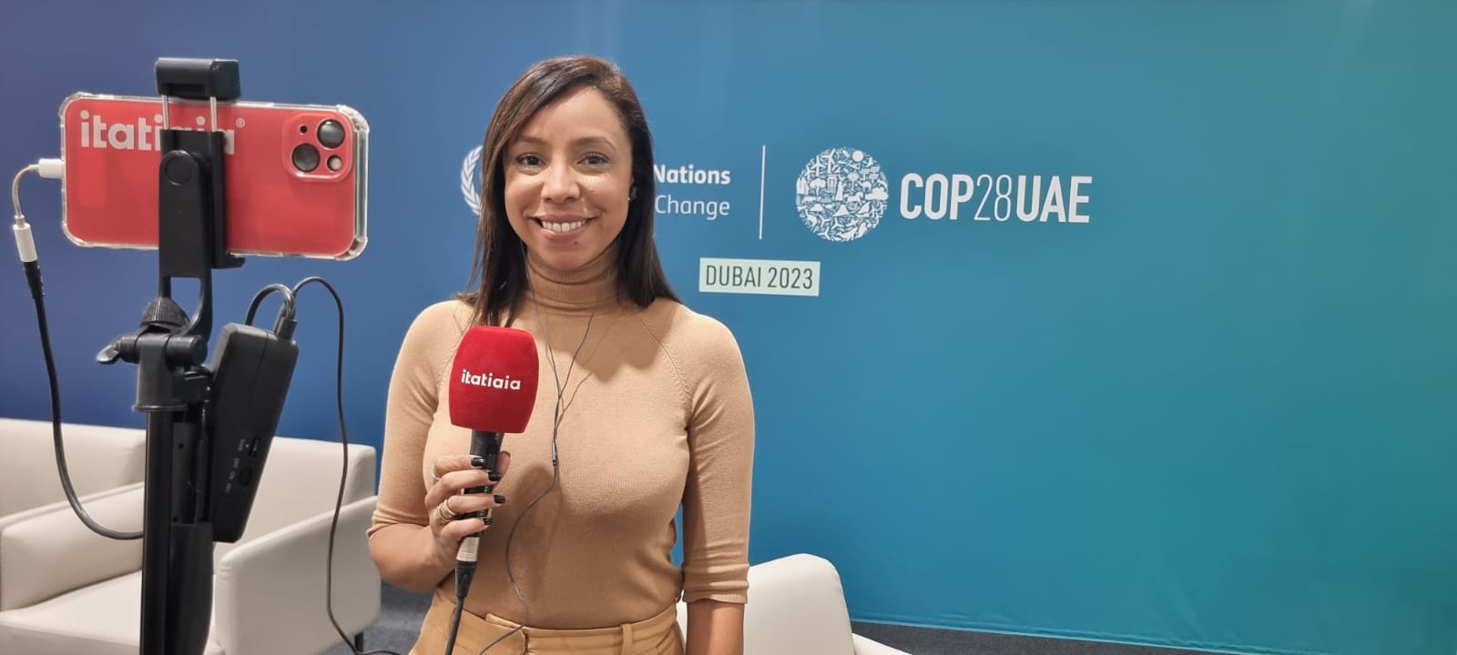 Edilene Lopes: Do sonho da medicina a colunista de política em rádio ...